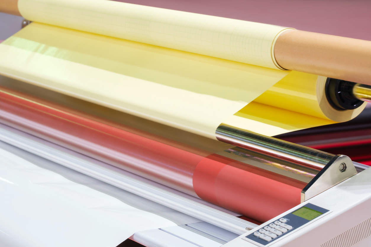 Matte vs. Gloss Lamination: How to Pick the Perfect Lamination Finish